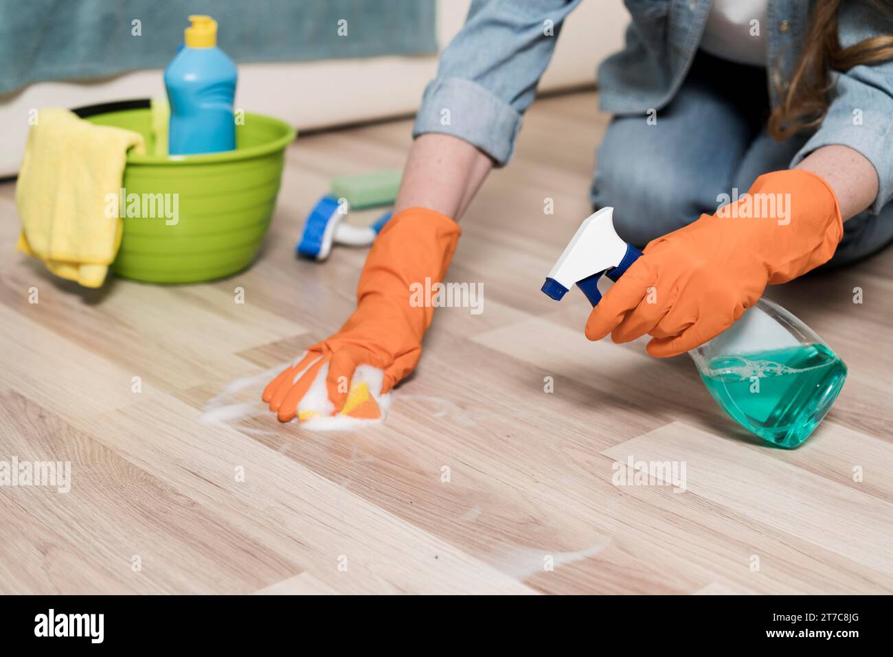 Cleaning floors hi-res stock photography and images - Alamy