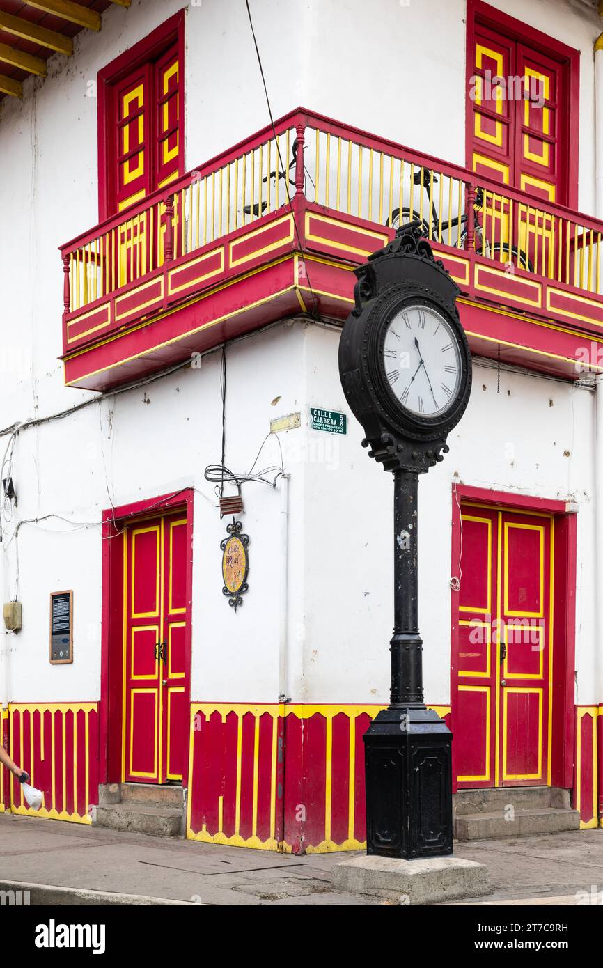 Historic Paisa style houses, historic grandfather clock, Salento ...