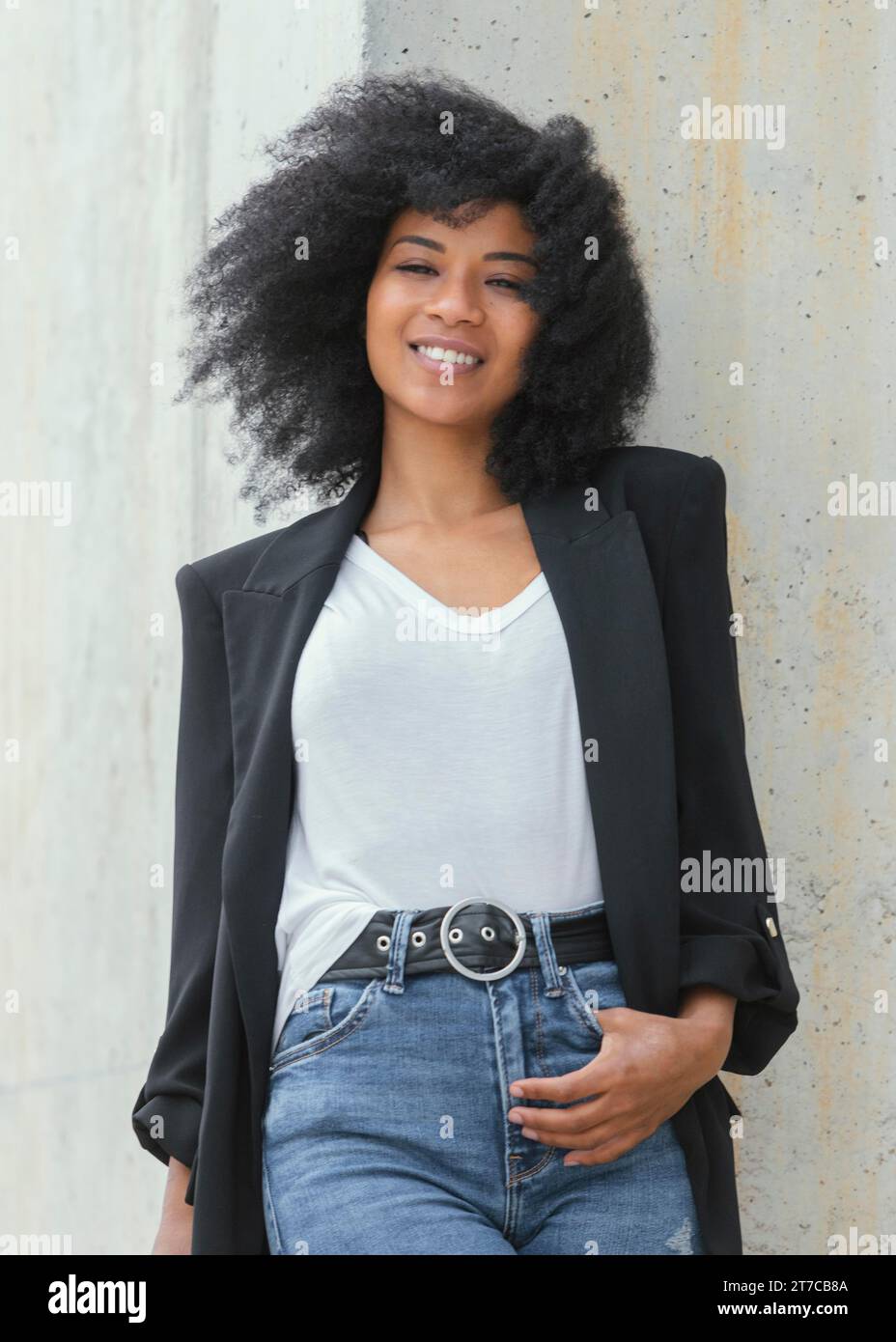 Medium shot black model posing Stock Photo - Alamy