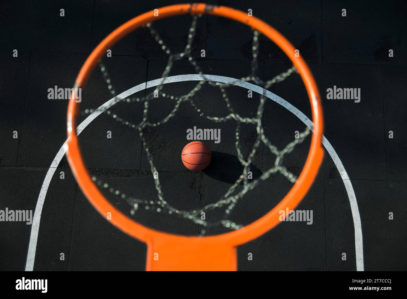 Top view basketball ring Stock Photo - Alamy