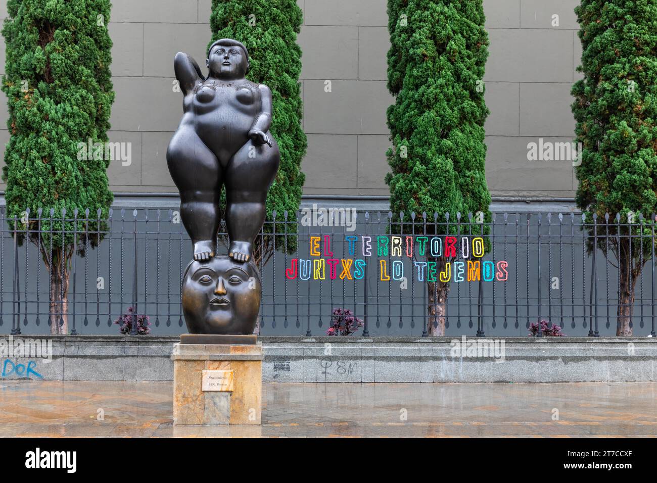 Botero sculpture and Botero sculptures in front of Palacio de la ...