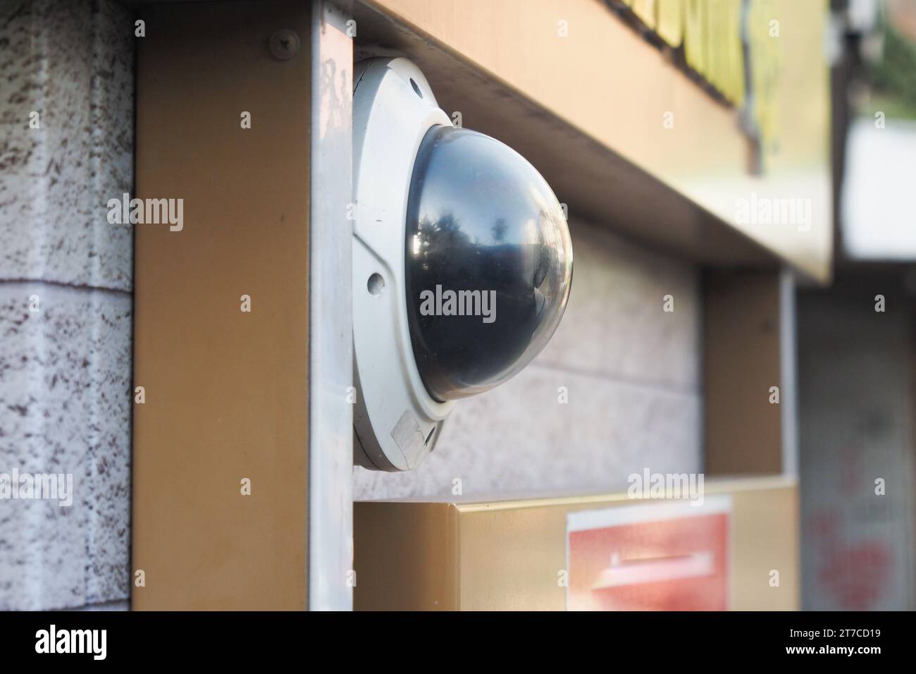 Atm camera view hi-res stock photography and images - Alamy