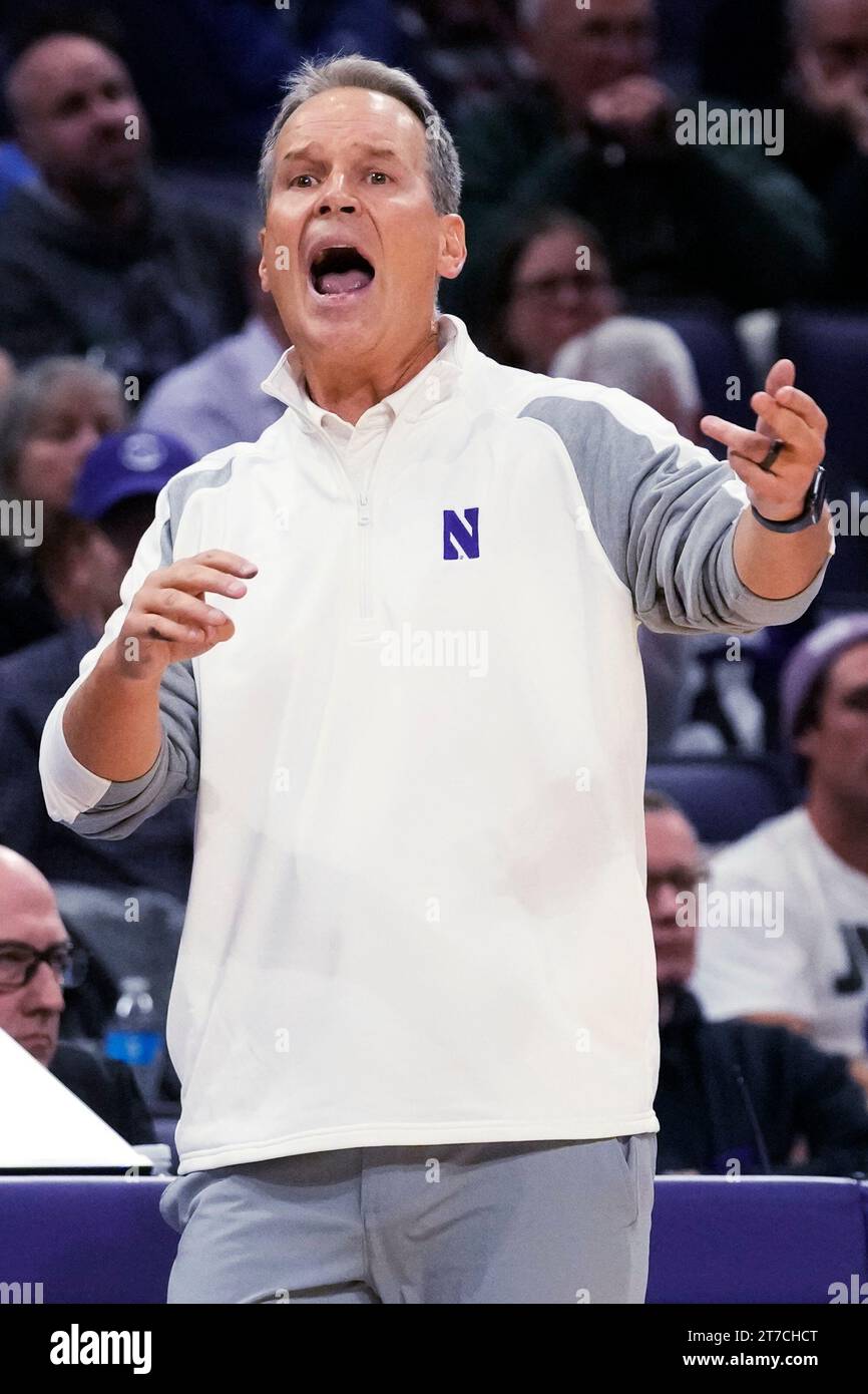 Northwestern head coach Chris Collins calls players during the second ...