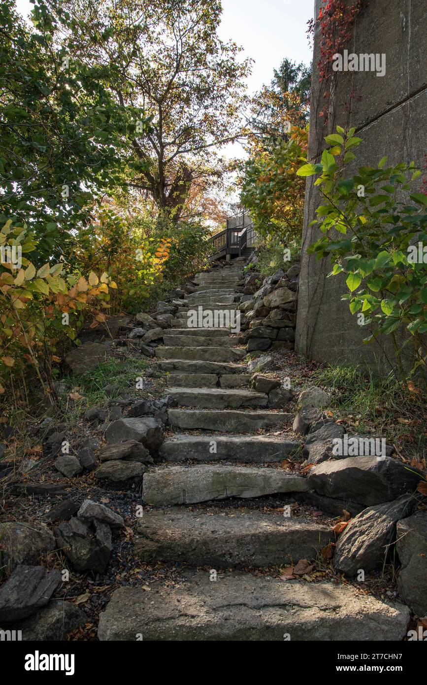 Footpaths outdoor exercise hi-res stock photography and images - Alamy