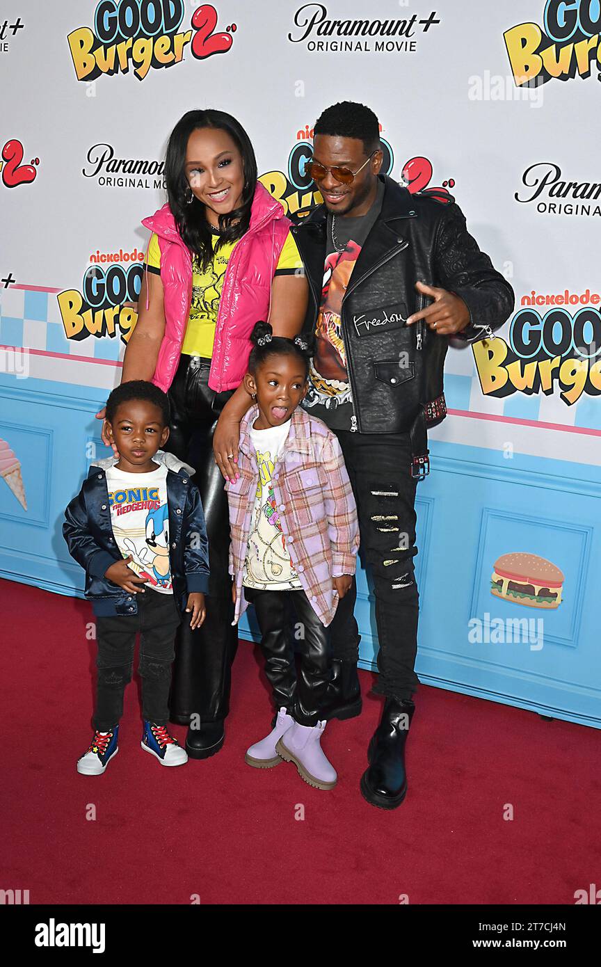 Kel Mitchell and family wife Asia Lee and Wisdom & son attend the World Premiere of "Good Burger ...