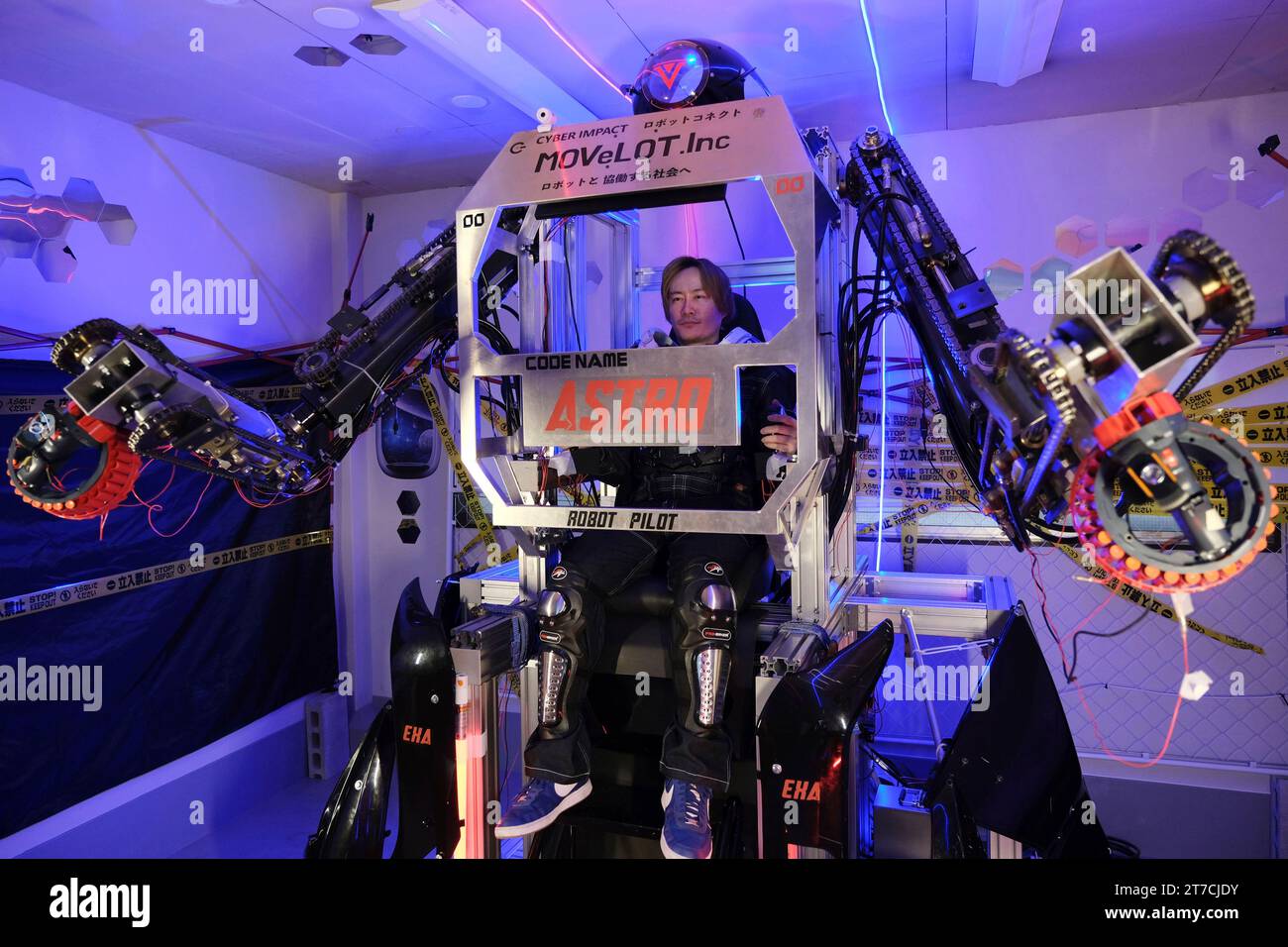 MoveLOT.Inc manufactures boarding robots in Sumida Ward, Tokyo on ...