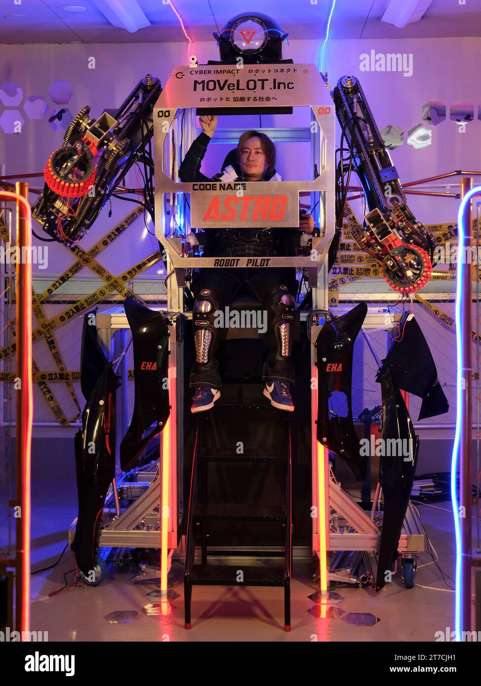 MoveLOT.Inc manufactures boarding robots in Sumida Ward, Tokyo on ...