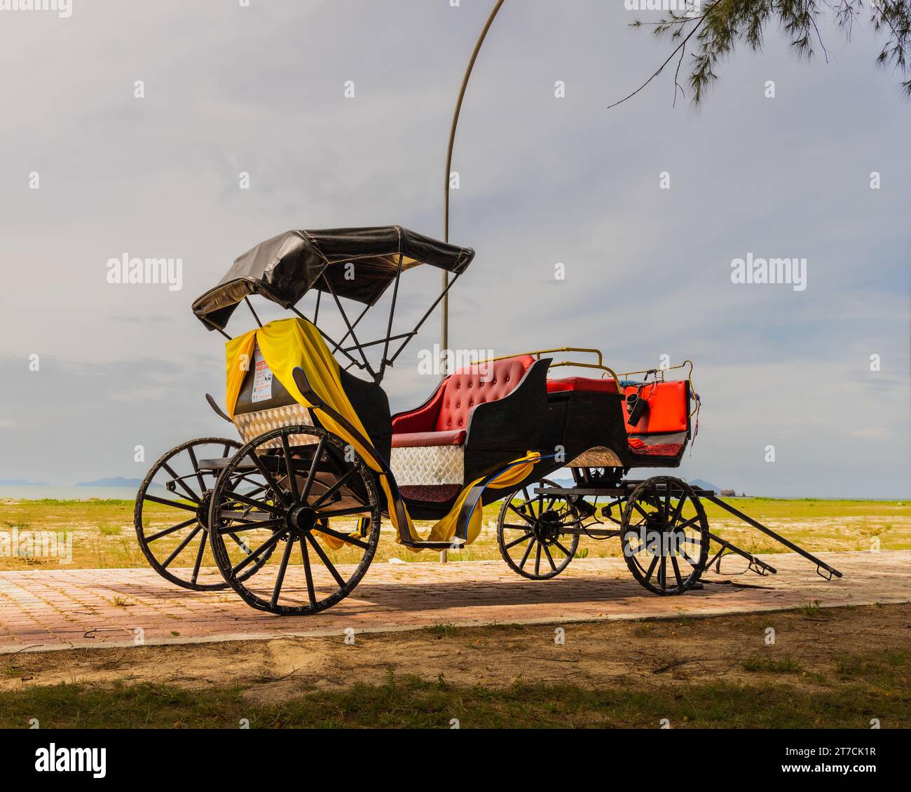 Pedalling asia hi-res stock photography and images - Alamy