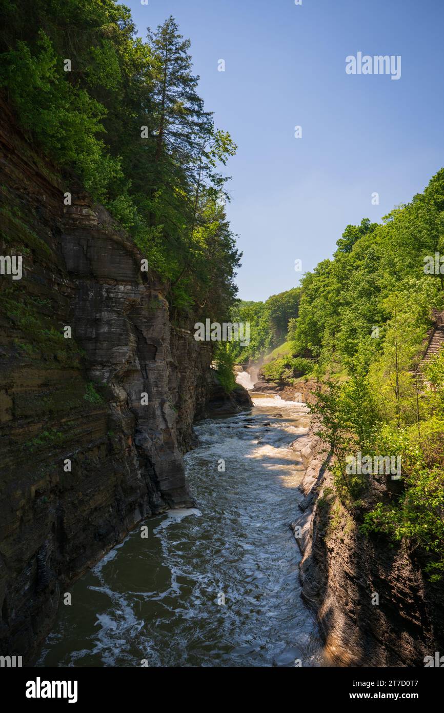 Castile park entry hi-res stock photography and images - Alamy