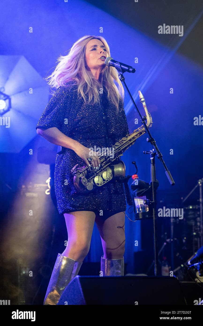 Candy Dulfer auf der „We Never Stop“-Tour bei den 23. Dresdener Jazztagen im Ostra-Dome. Dresden ...