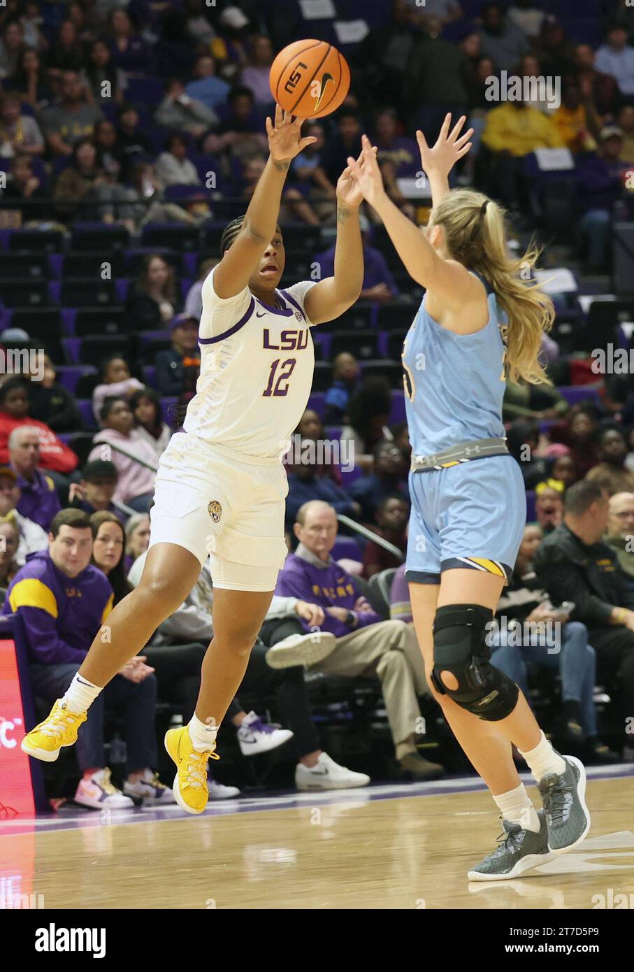 Baton Rouge, USA. 14th Nov, 2023. LSU Lady Tigers guard Mikaylah ...