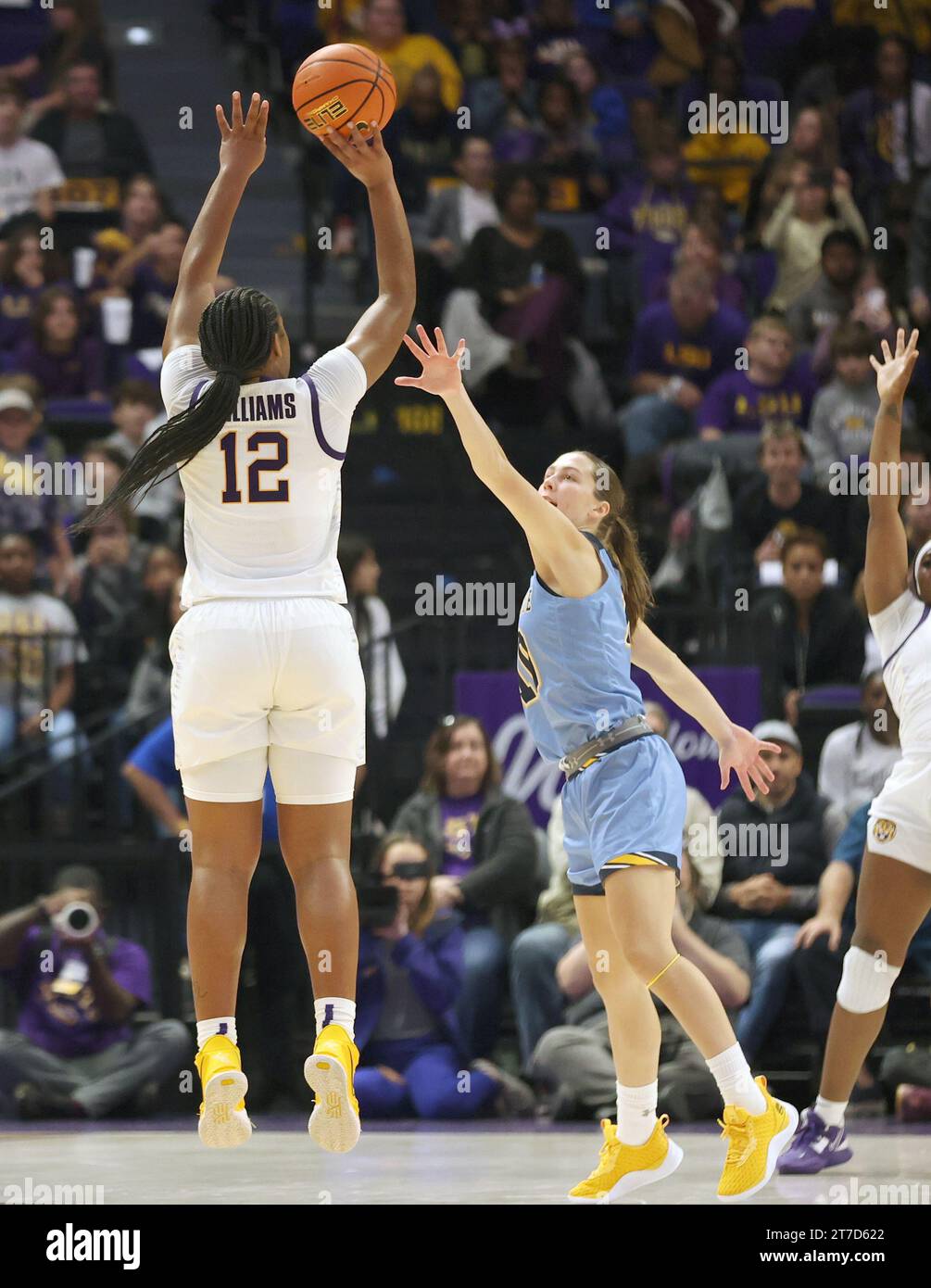 Baton Rouge, USA. 14th Nov, 2023. LSU Lady Tigers guard Mikaylah ...