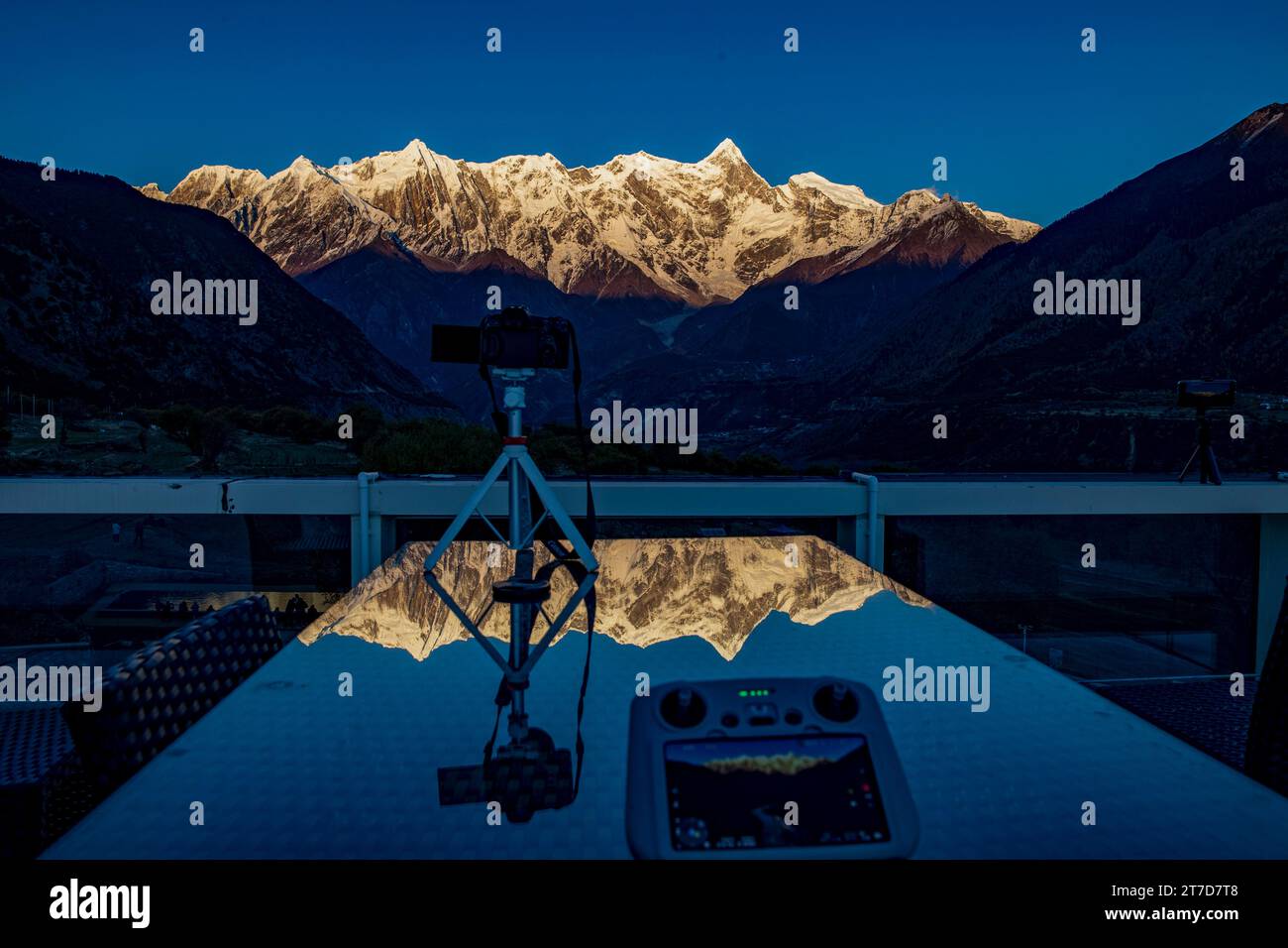 Lhasa. 13th Nov, 2023. This photo taken on Nov. 13, 2023 shows the ...