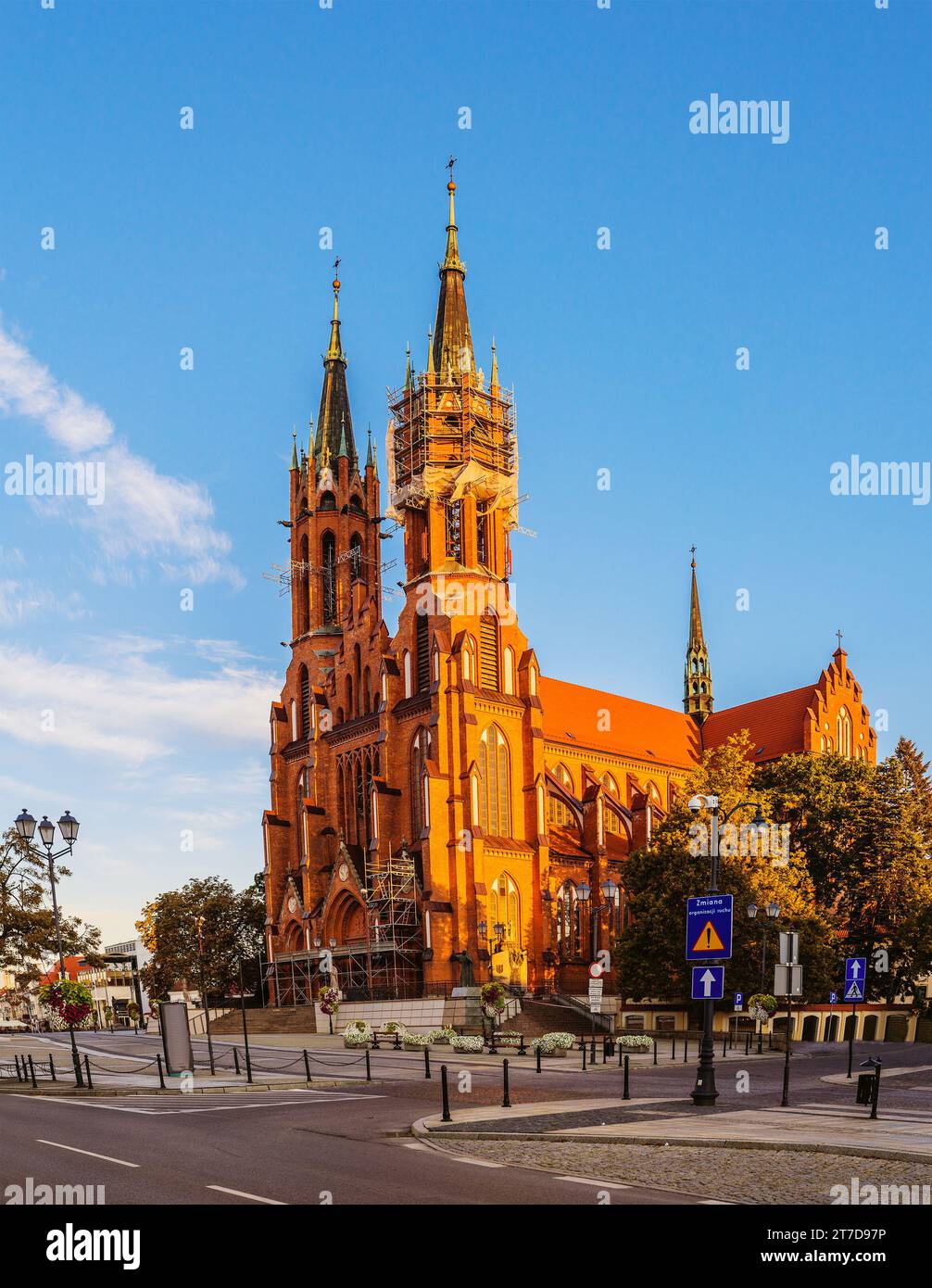 Cathedral Basilica of the Assumption of the Blessed Virgin Mary in ...