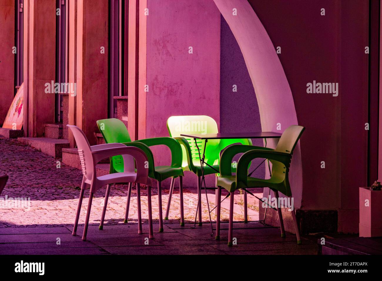Green jet hi-res stock photography and images - Alamy