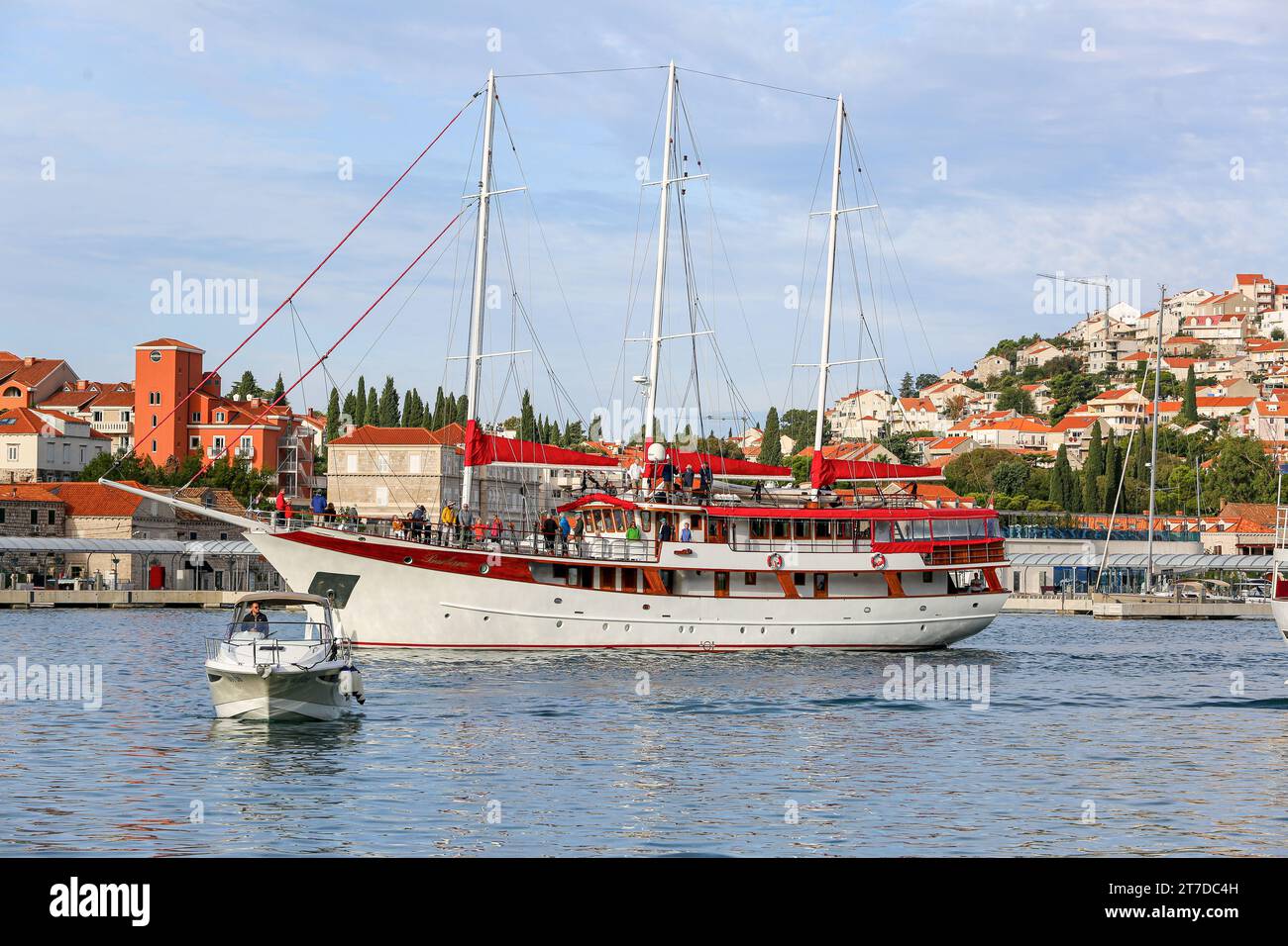 The sailing cruise vessel MY Barbara, luxury coastal Adriatic cruises ...