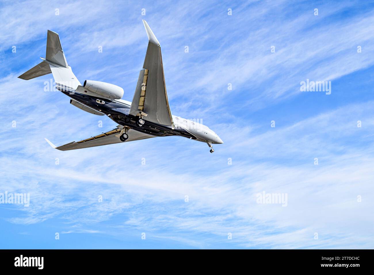 Business aviation pilot hi-res stock photography and images - Alamy