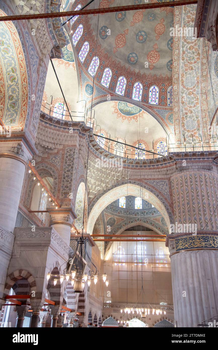 Ceiling ottoman fatih mosque hi-res stock photography and images - Alamy