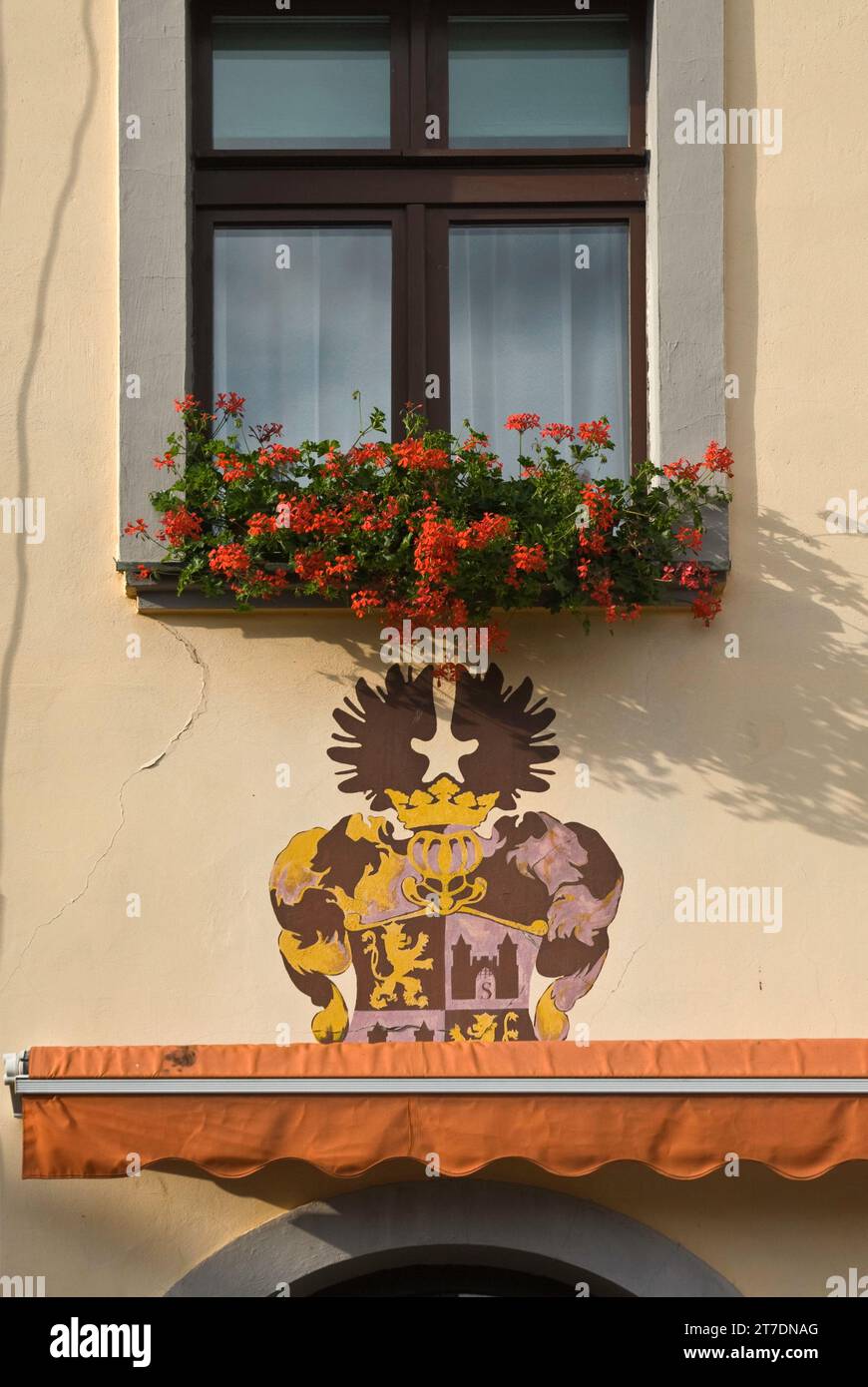 Heraldry square hi-res stock photography and images - Alamy