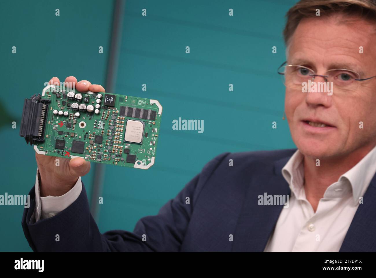 Munich, Germany. 15th Nov, 2023. Jochen Hanebeck, CEO of Infineon ...