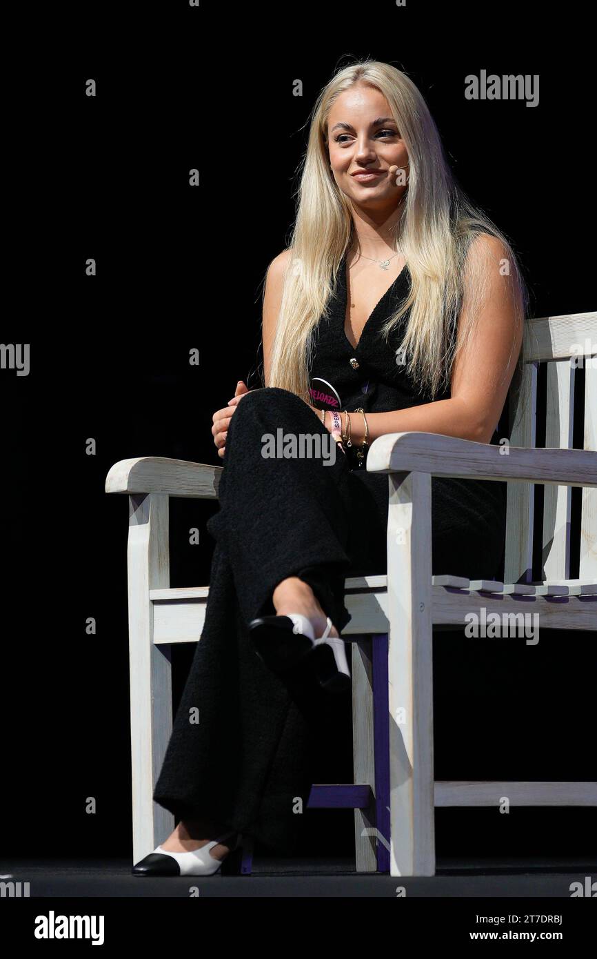 Reloadz hi-res stock photography and images - Alamy