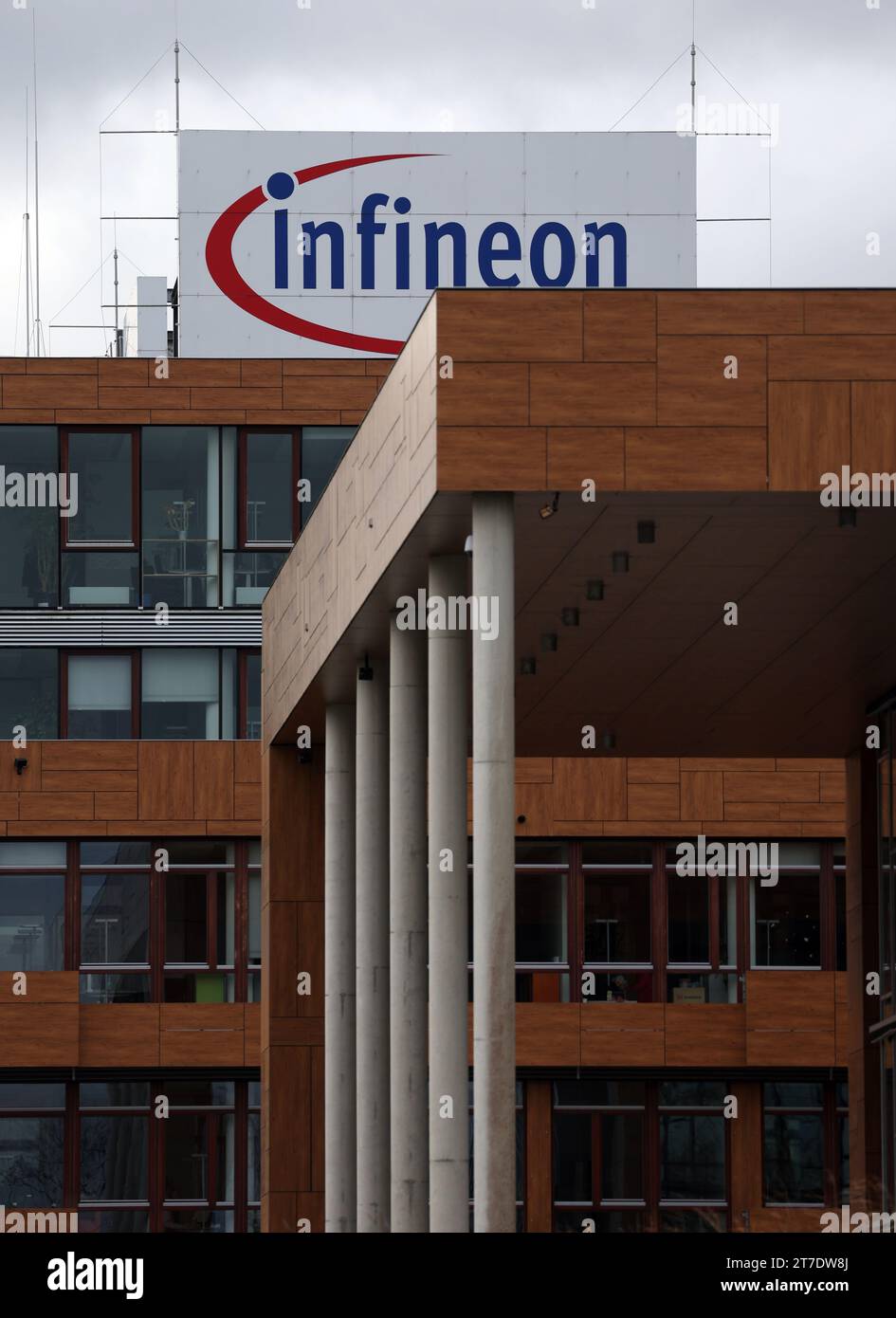 Munich, Germany. 15th Nov, 2023. The Infineon logo can be seen at the ...