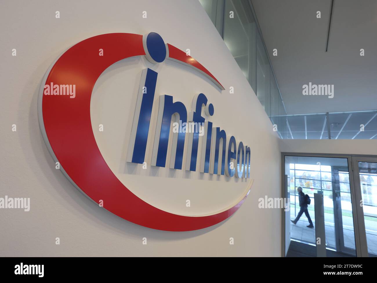 Munich, Germany. 15th Nov, 2023. The Infineon logo can be seen at the ...