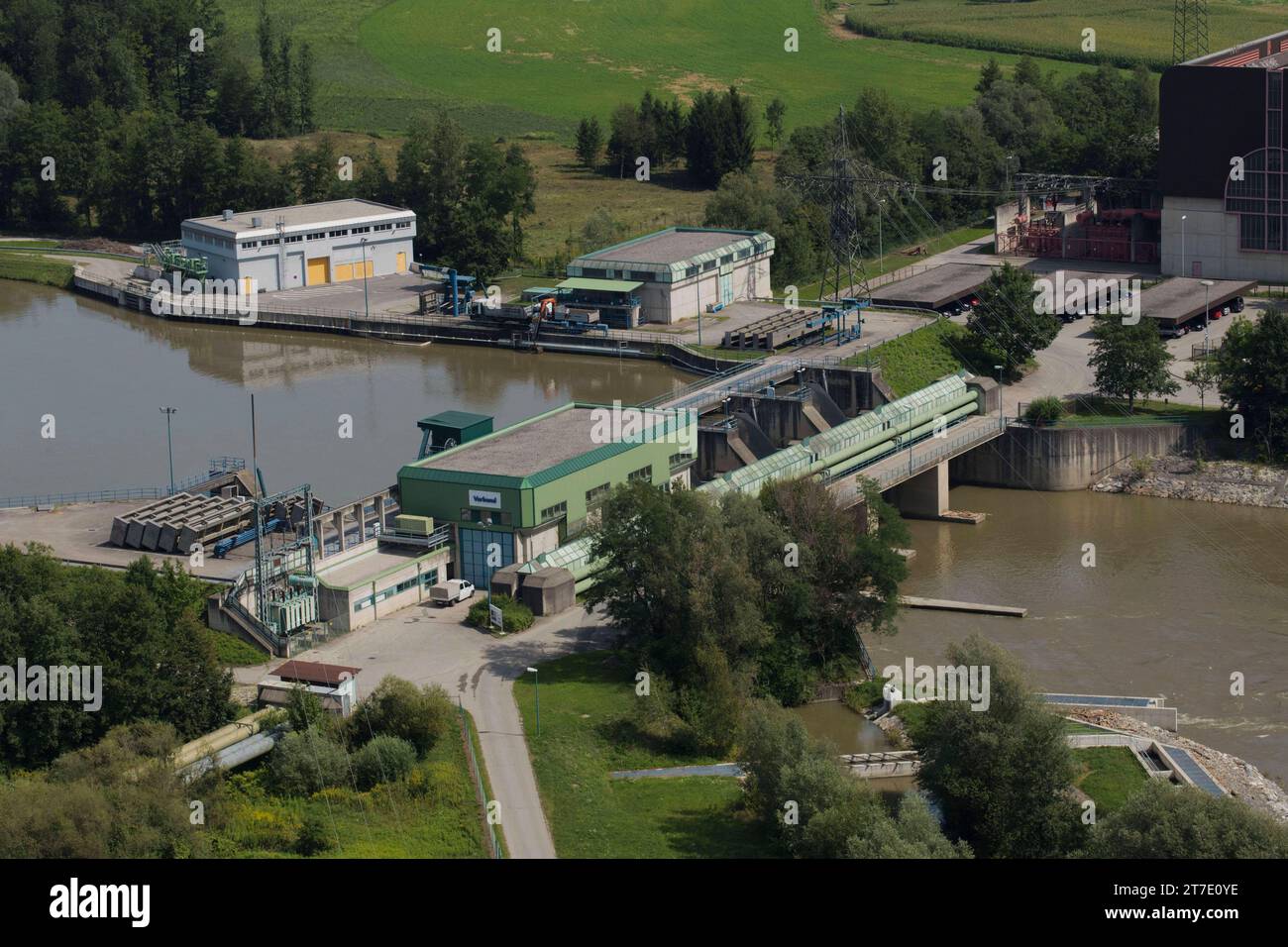 energy production with run of the river hydroelectric power station ...
