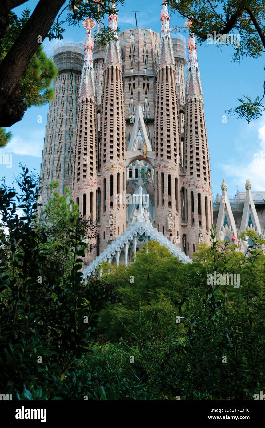 The famous Sagrada Familia building in Barcelona, Spain Stock Photo - Alamy