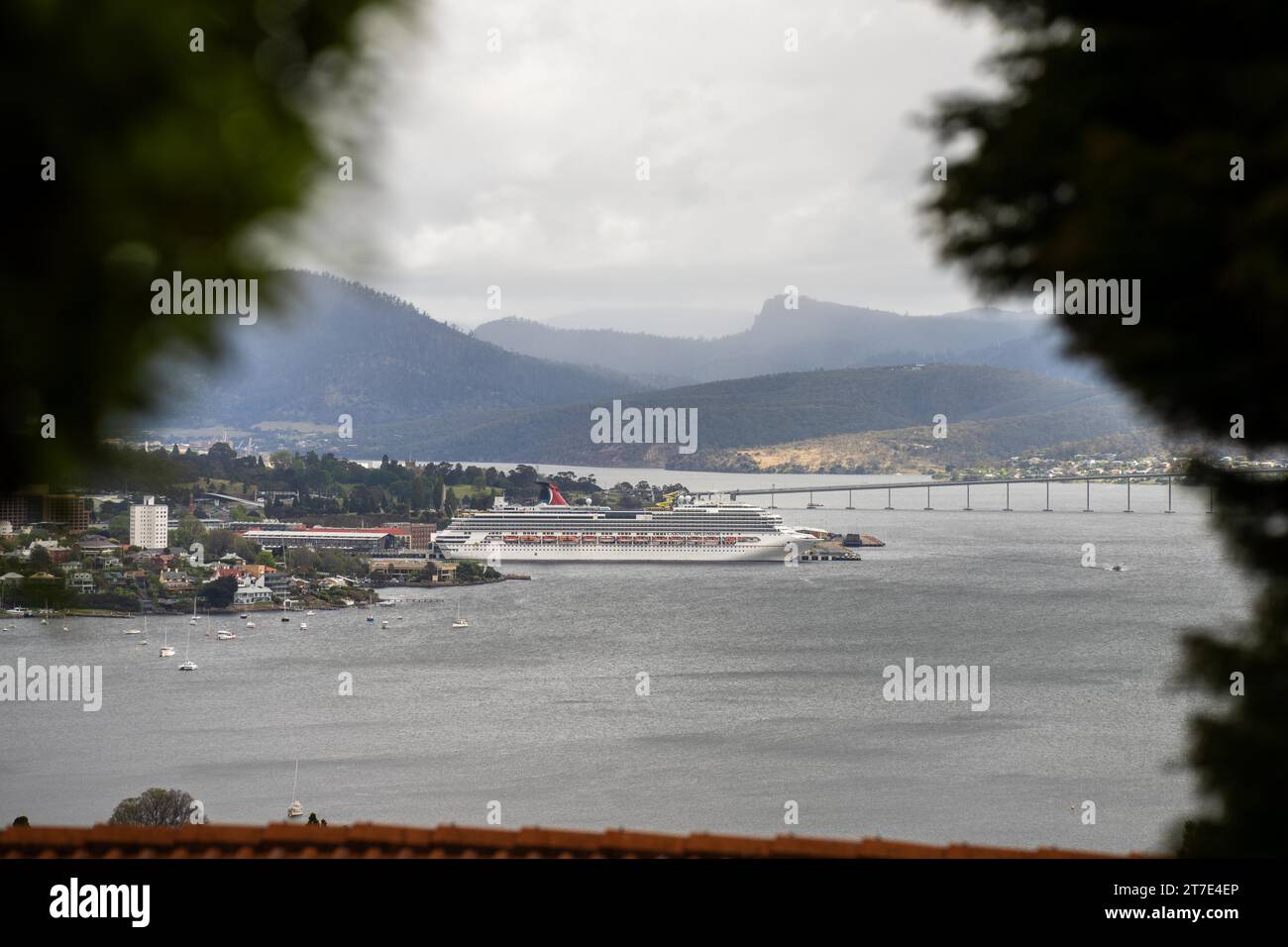 Hobart cruise terminal hi-res stock photography and images - Alamy