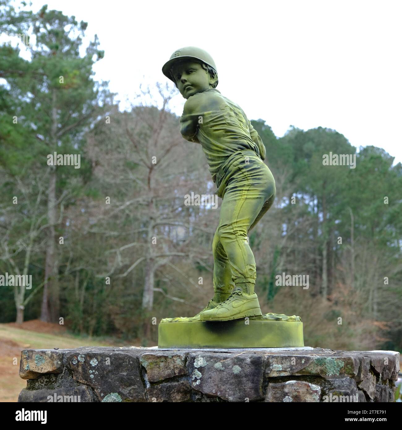 Bat statue hi-res stock photography and images - Alamy