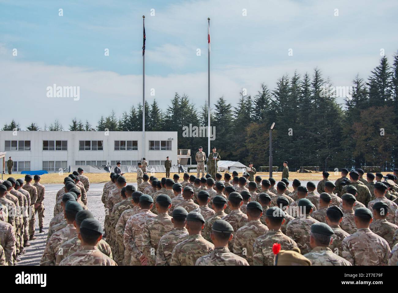 Shinto, Japan. 15th Nov, 2023. Members of the Japan Ground Self-Defense ...