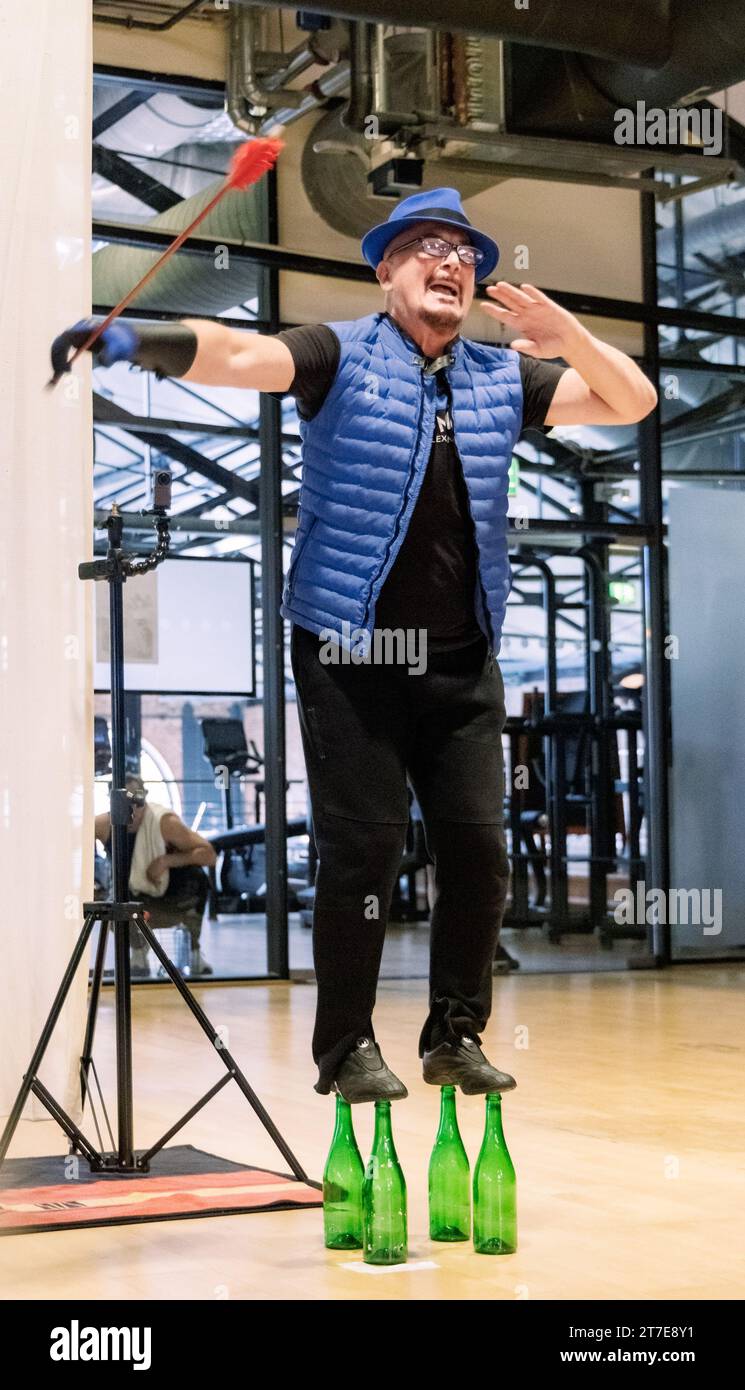 Hamburg, Germany. 15th Nov, 2023. Martial artist Joe Alexander in his ...