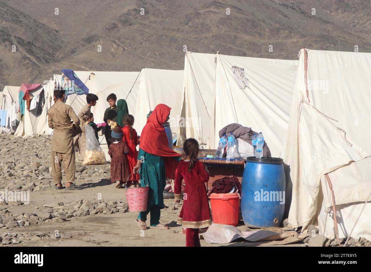 Torkham crossing hi-res stock photography and images - Alamy