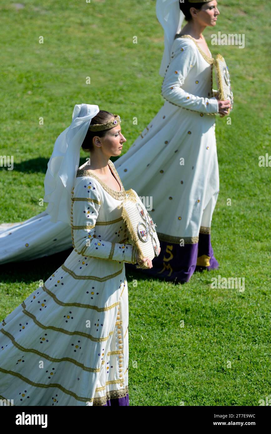 The race of the ring hi-res stock photography and images - Alamy