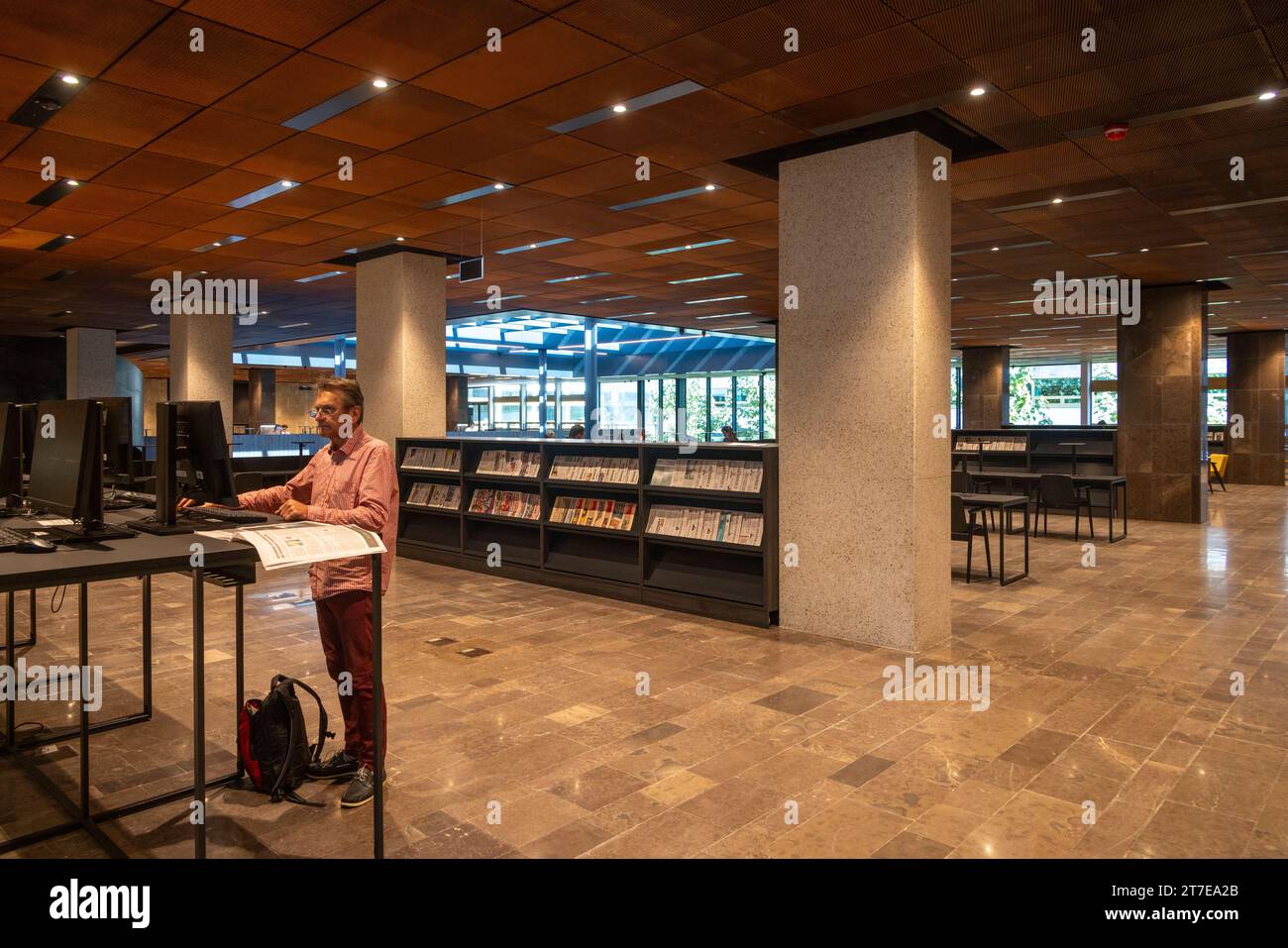 Biblioteka narodowa hi-res stock photography and images - Alamy