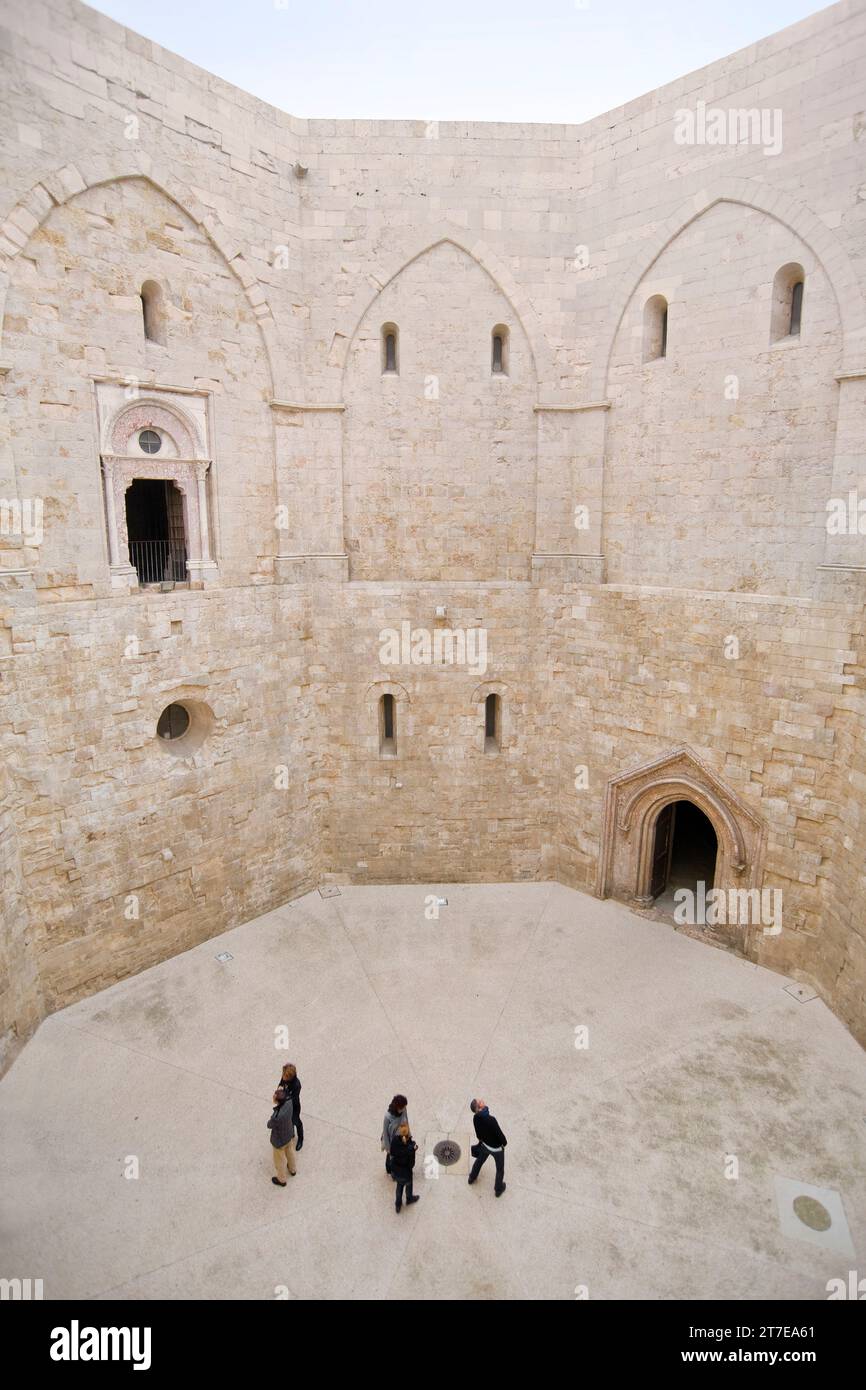 Castel Del Monte. Andria. Puglia. Italy Stock Photo - Alamy