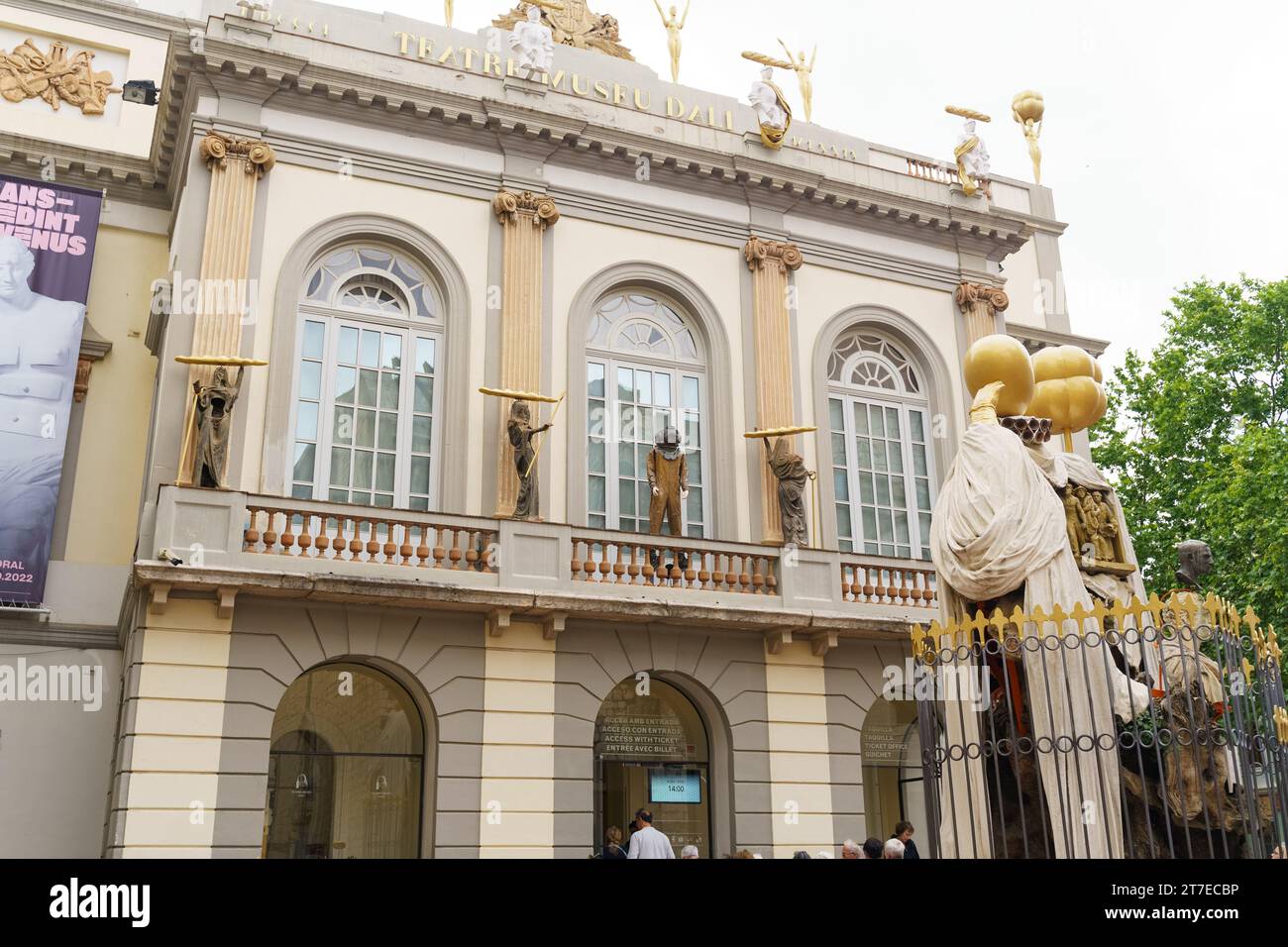 Figueres, Spain - May 13, 2023: Facade of the house-museum of Salvador ...