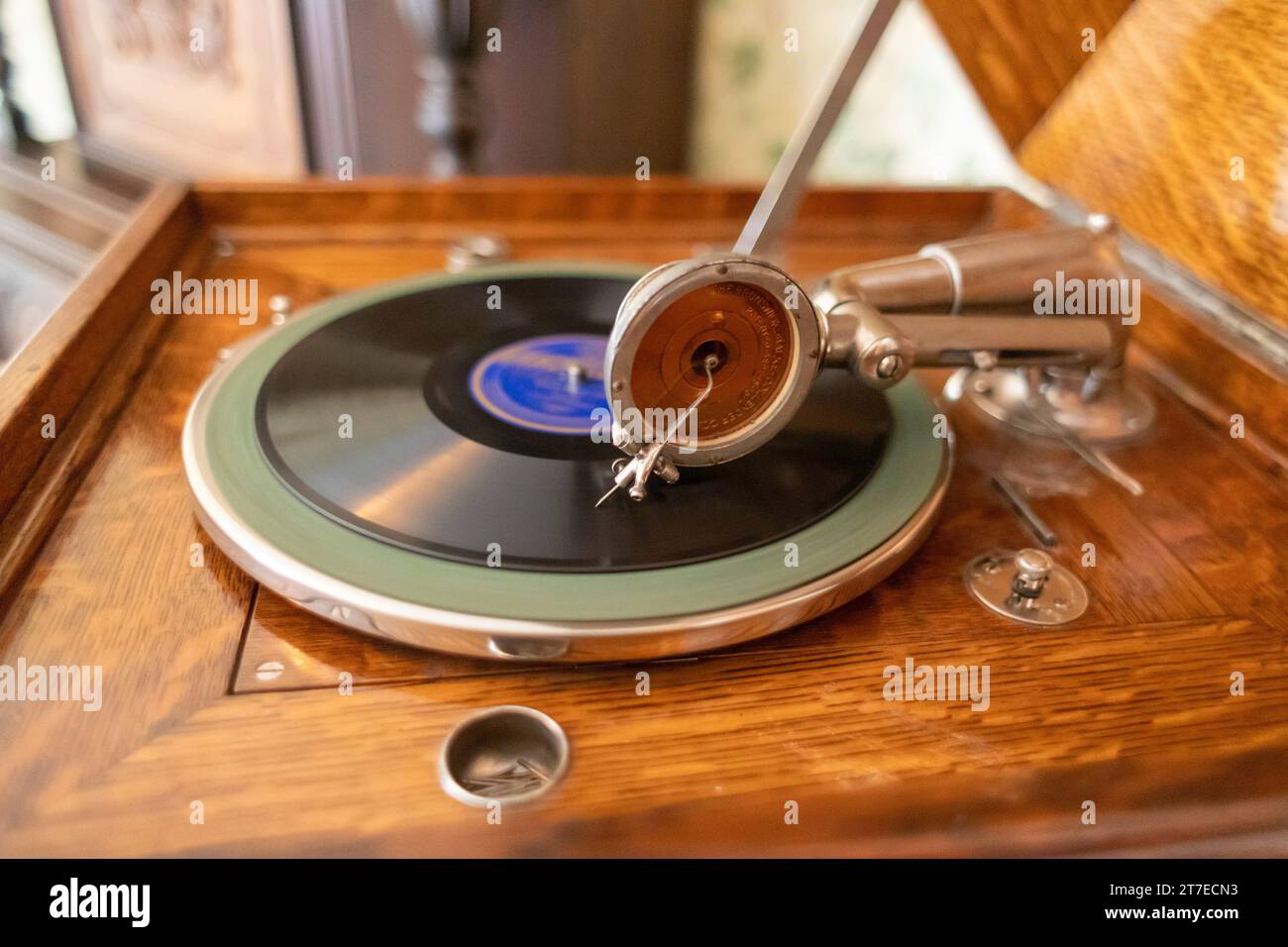 Muskegon, Michigan - The Scolnik House of the Depression Era, part of ...