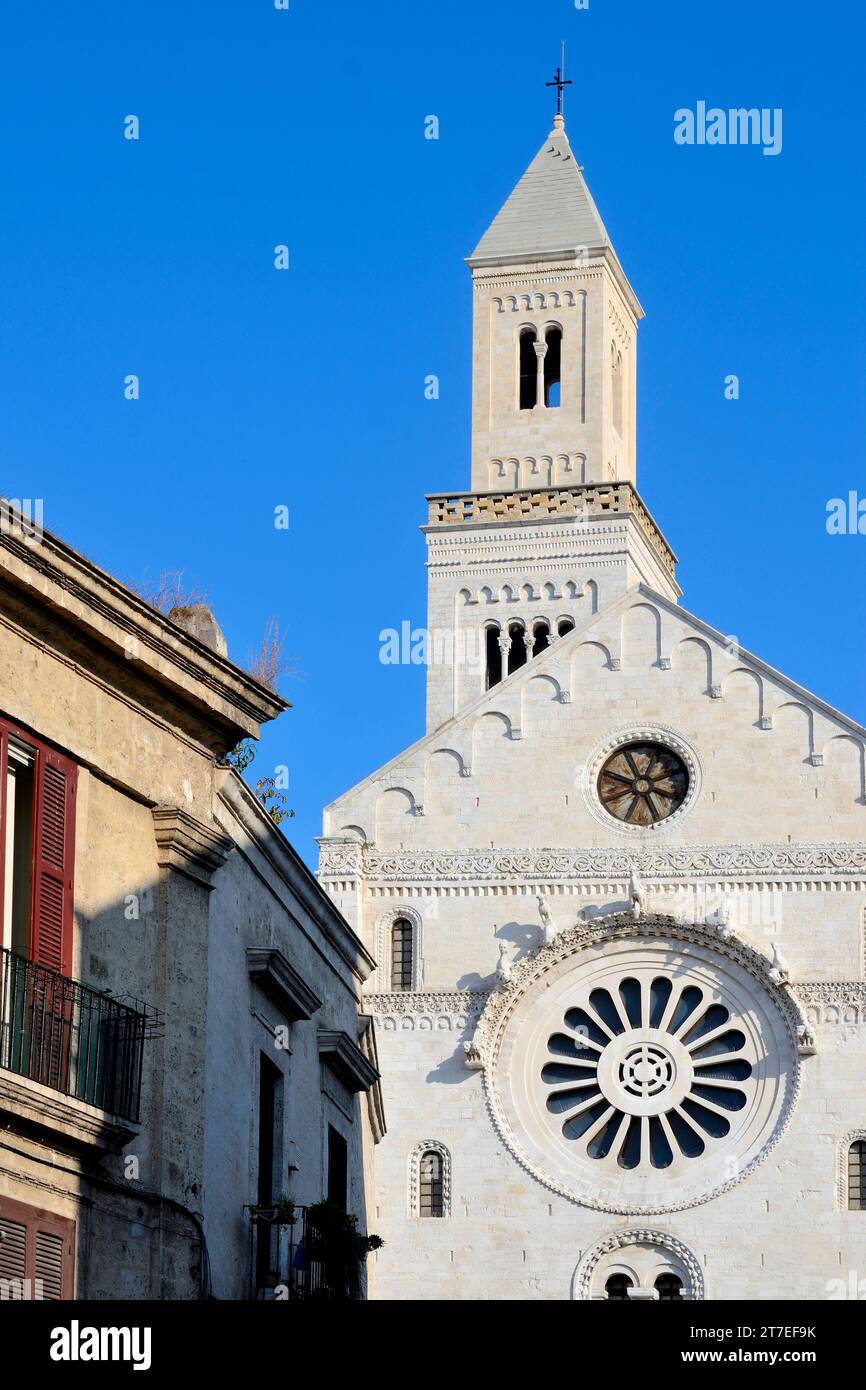 Cathedral of San Sabino. Bari. Puglia. Italy Stock Photo - Alamy