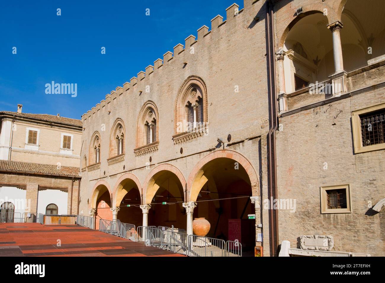 Malatesta arches hi-res stock photography and images - Alamy