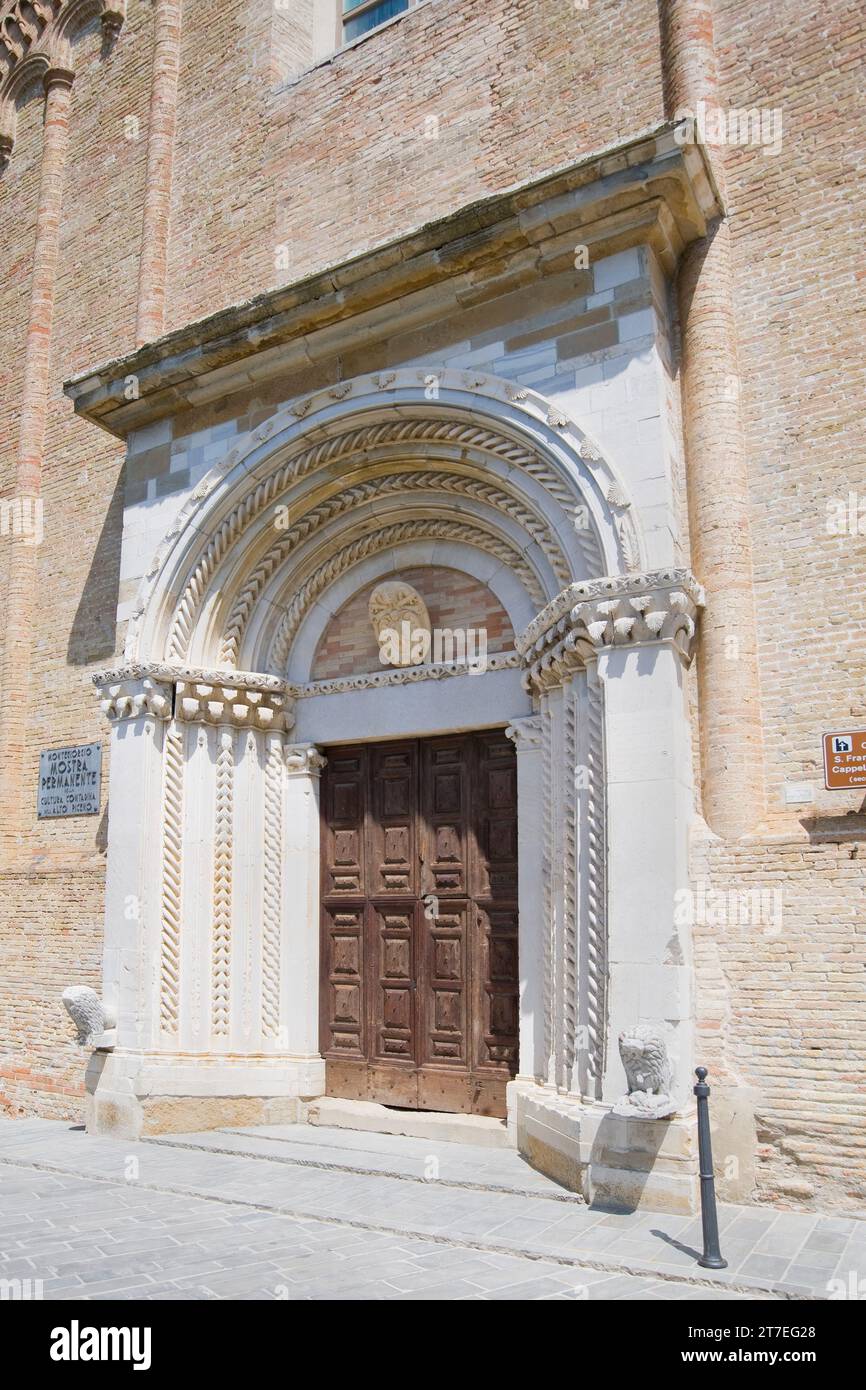 Montegiorgio church hi-res stock photography and images - Alamy