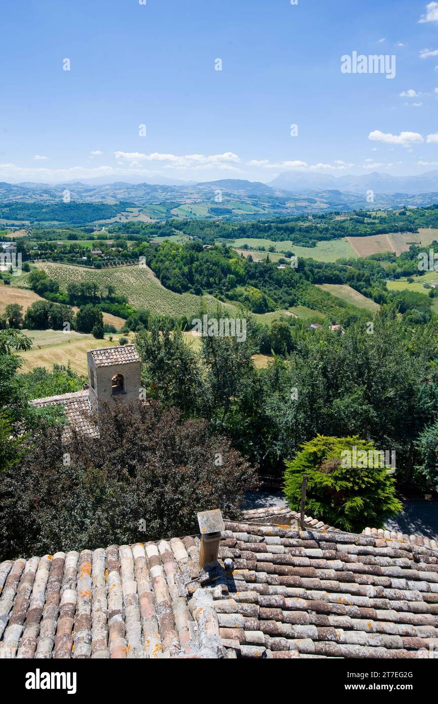 Panorama. Montegiorgio. Marche Stock Photo - Alamy