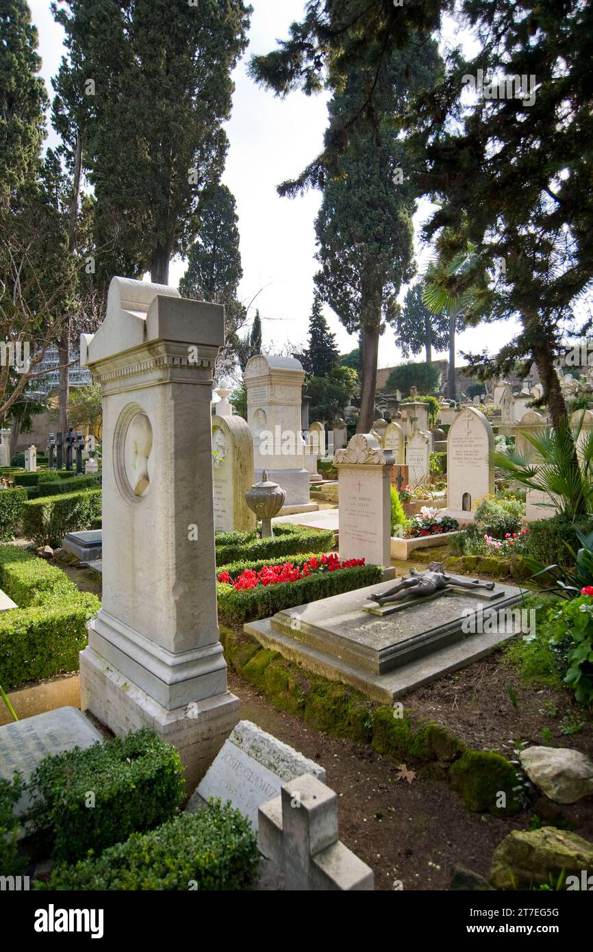 Catholic cemetery hi-res stock photography and images - Alamy