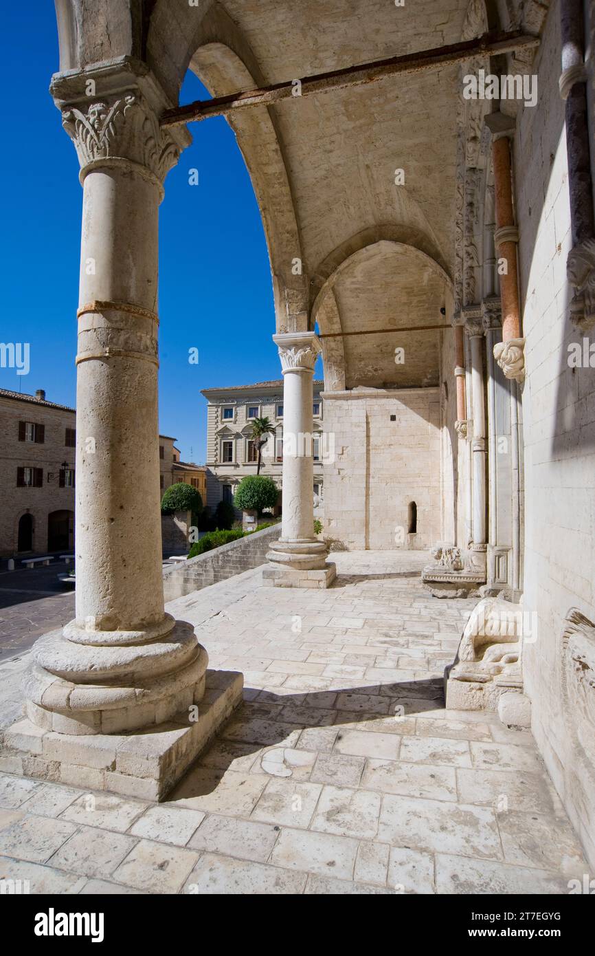 Front Porch. Cathedral. Osimo. Marche. Italy Stock Photo - Alamy