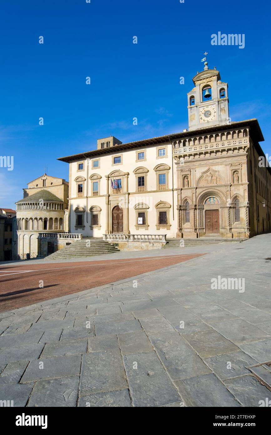 Palaces of the Courts and The Fraternity of the Laity. Large Square ...