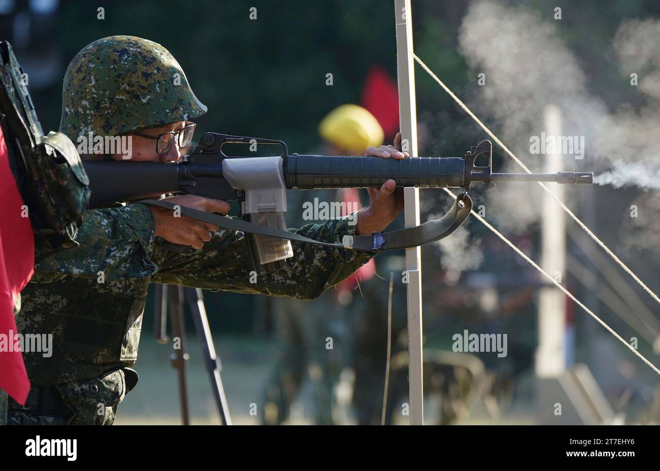 Newly-joined Taiwanese Army members attend a shooting practice in ...