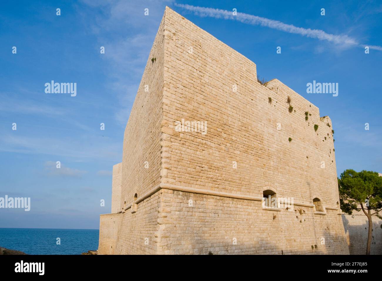 Trani castle hi-res stock photography and images - Alamy