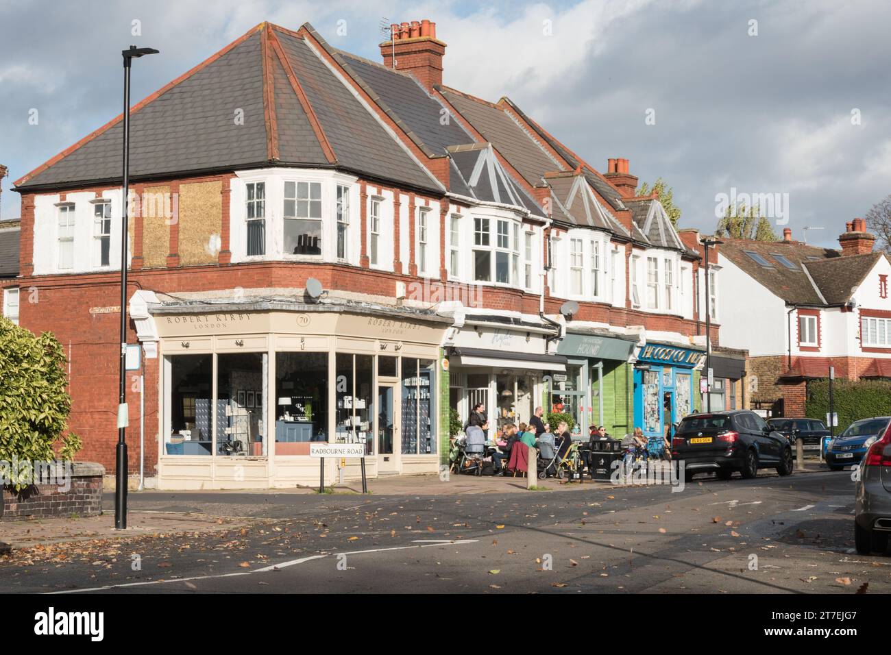 Young mums enjoying a morning coffee break outside Hyde Farm Cafe ...