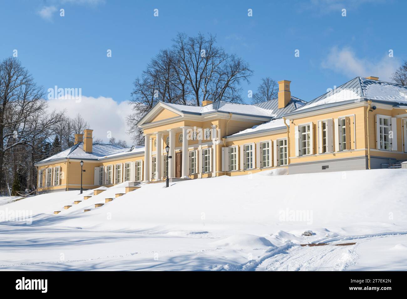 Mon repos estate hi-res stock photography and images - Alamy